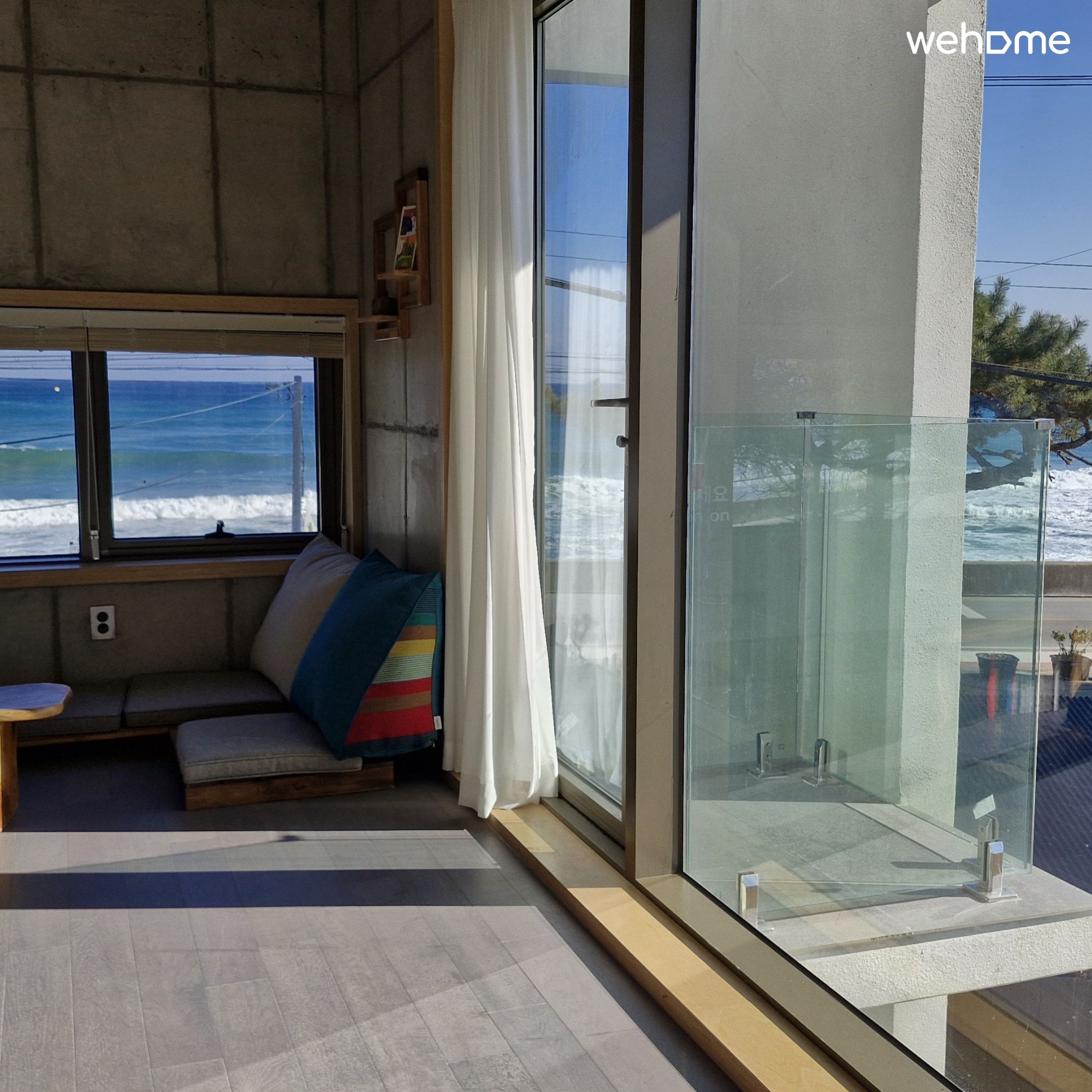 Sanpo-aeseo-beachside Bookstaybooking | WEHOME